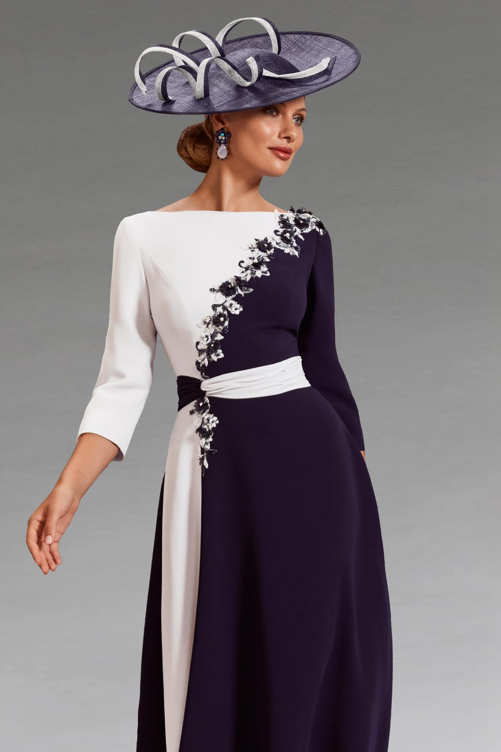 Flowing Full Skirt Dress with Sleeves and Belted Waist. 007972 ...